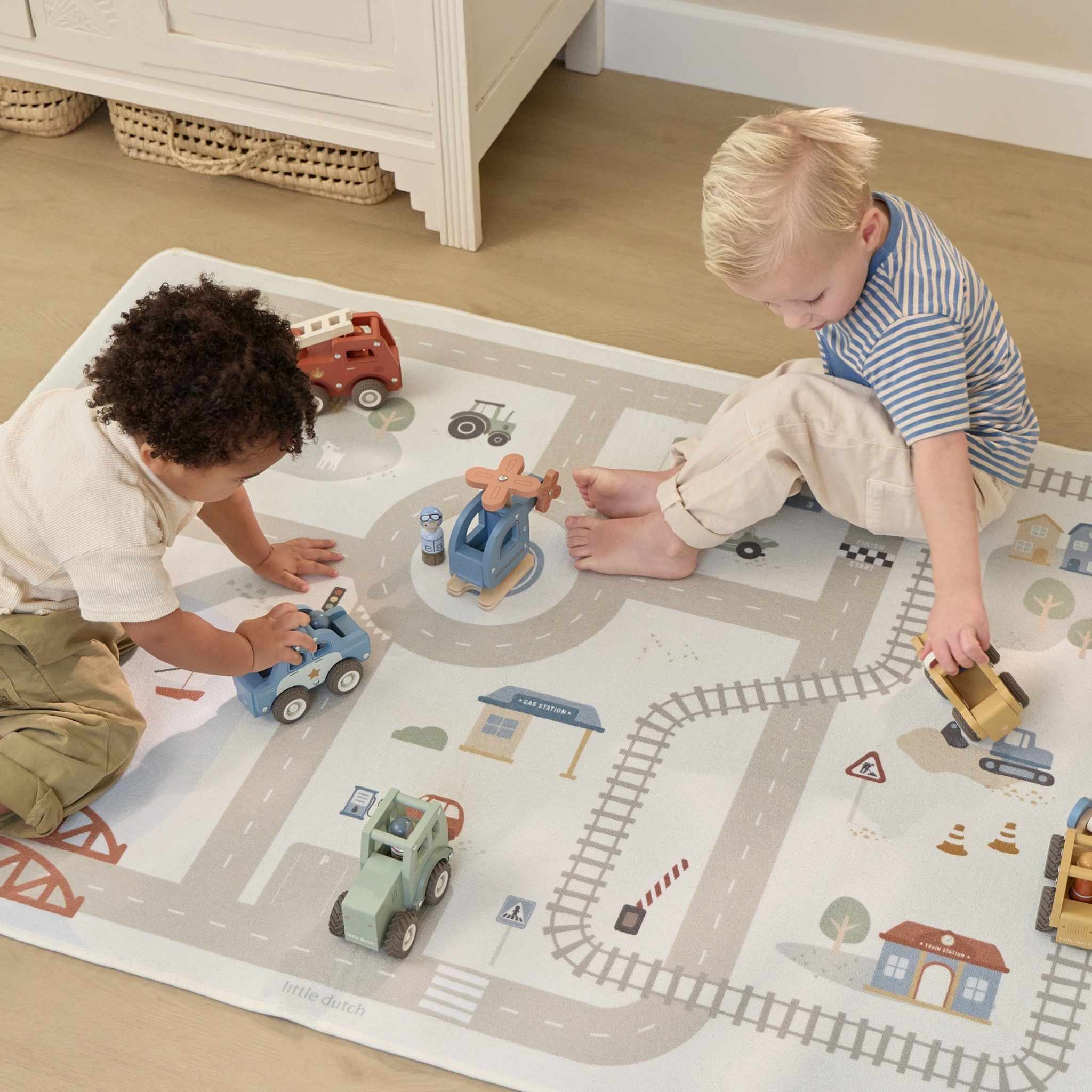 Little Dutch Car Play Mat | The Kid Collective – The Kid Collective Ltd